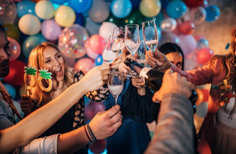 Guide to Hosting a Private Party: How to Create an Unforgettable Event ...