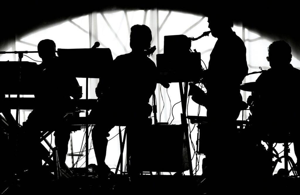 Booking Entertainment for Events: Essential Tips and Tricks - AGNT • BLOG