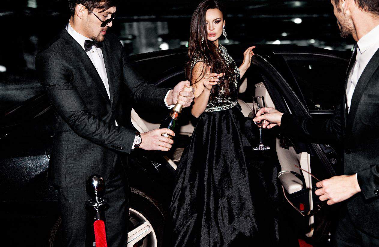 10 Creative Adult Birthday Party Ideas to Celebrate in Style - AGNT • BLOG