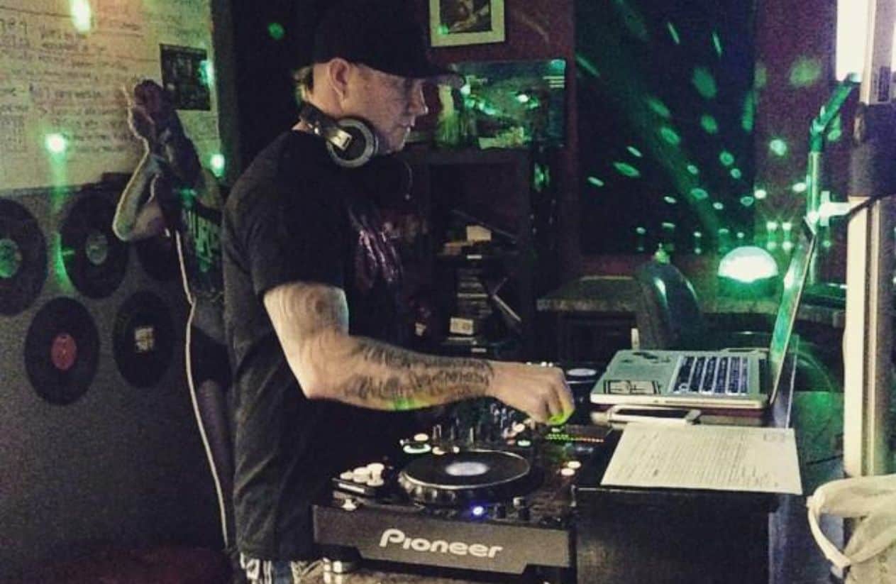 Guide to Booking Top Edmonton DJs for Your Event - AGNT • BLOG