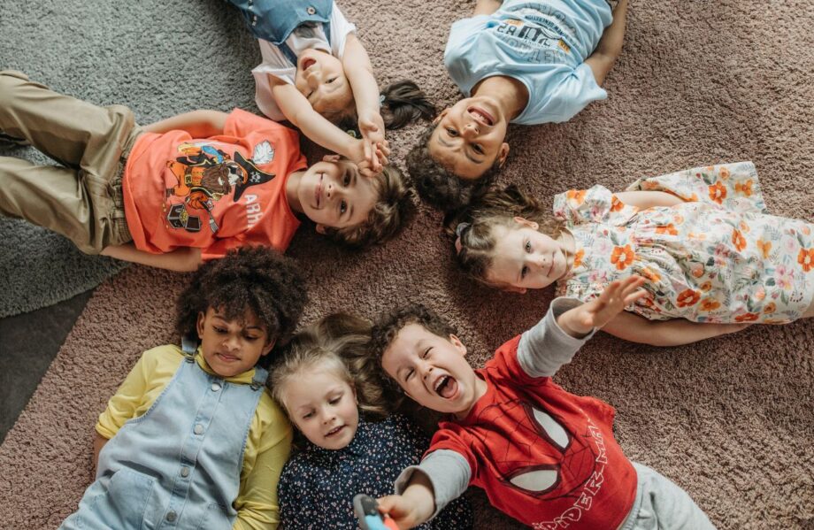 AGNT's Complete Guide to Hiring Kids' Party Performers