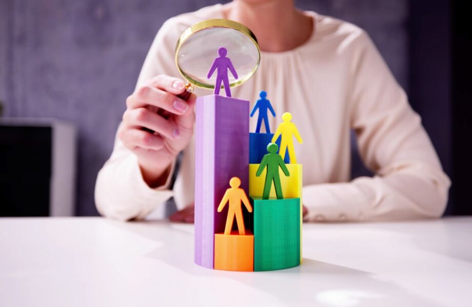AGNT's Guide to Hiring Models for Digital Campaigns
