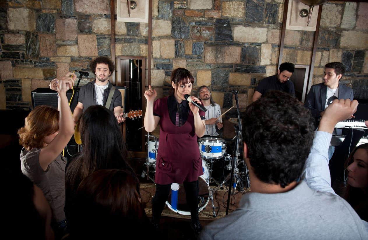 AGNT's Guide to Music Selection for Corporate Events Success