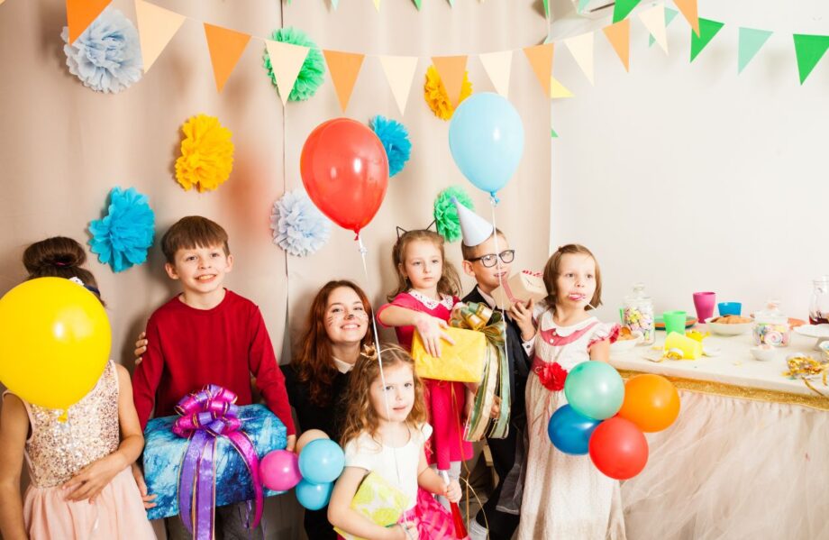 AGNT's Guide to Hiring the Best Children's Entertainers